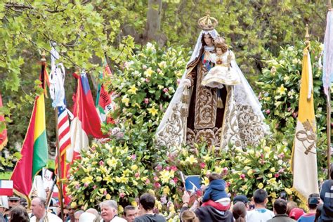 Procesión de la Virgen del Carmen en Santiago