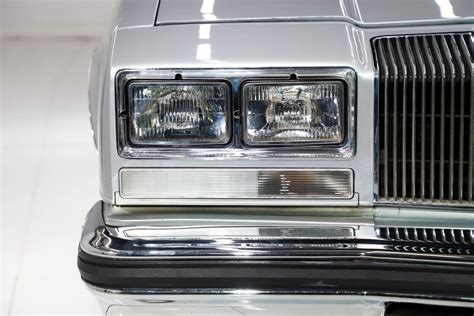 1976 Oldsmobile Cutlass Supreme Volo Museum