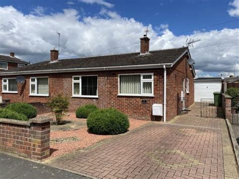 Bedroom Semi Detached Bungalow For Sale In Sheffield Road Wymondham