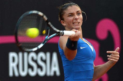 Tennis L Italie Bat La Russie Et Remporte Sa 4e Fed Cup La