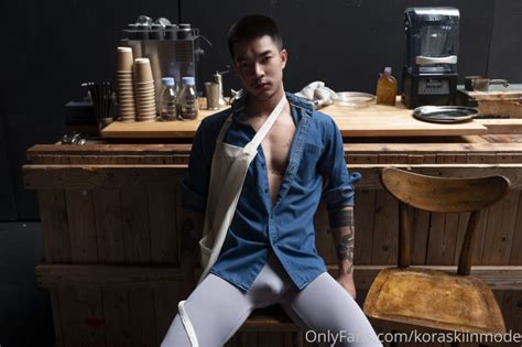 Kora Skiinmode Collection P Naked Barista R Photo Video Kora Gay