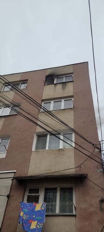O garsonieră din Burdujeni frecventată de oameni fără adăpost a luat