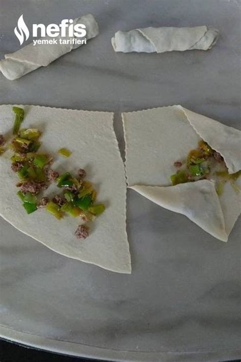 Pırasalı Kıymalı Börek El Açması Nefis Yemek Tarifleri 11493919