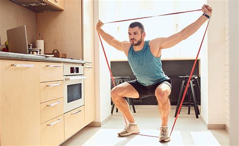 11 exercices de musculation aux élastiques Toutelanutrition