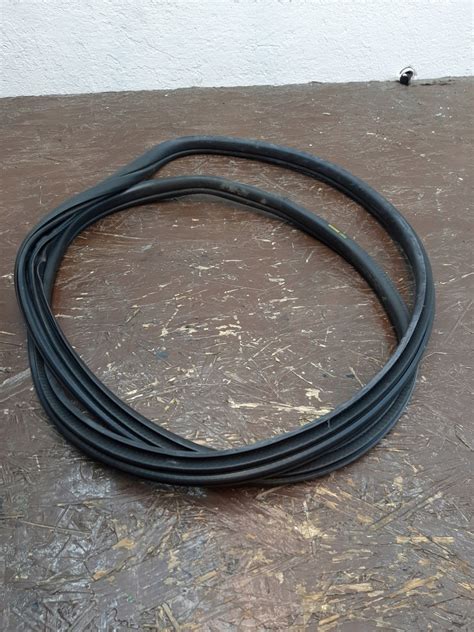 BMW F30 F31 USZCZELKA DRZWI PRAWY LEWY PRZÓD 12559523976 oficjalne