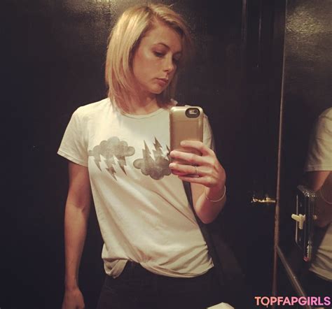 Iliza Shlesinger Nude OnlyFans Leaked Photo 29 TopFapGirls