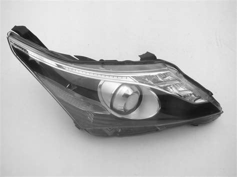 Toyota Avensis T Reflektor Xenon Led Oe