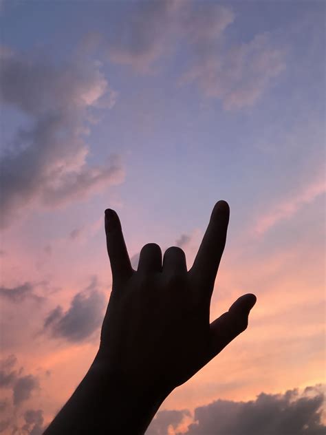 29 Tumblr Aesthetic Profile Pictures For Instagram IwannaFile