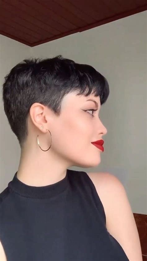 Pin by Nev on Hızlı Kaydedilenler Short hair haircuts Short hair