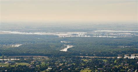 Powódź 2024 Wrocław z lotu ptaka Zdjęcia lotnicze miasta i zalanych