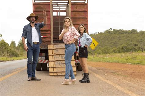 Cr Tica Minha Irm E Eu Tat Werneck E Ingrid Guimar Es Estrelam