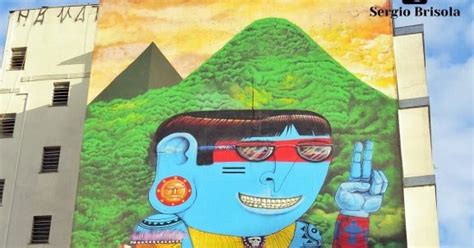 Mural gigante na Vila Mariana Descubra Sampa Cidade de São Paulo