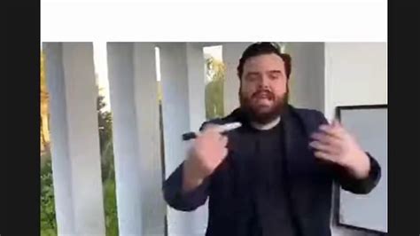 Me explaining Memes Piñata Farms The best meme generator and meme