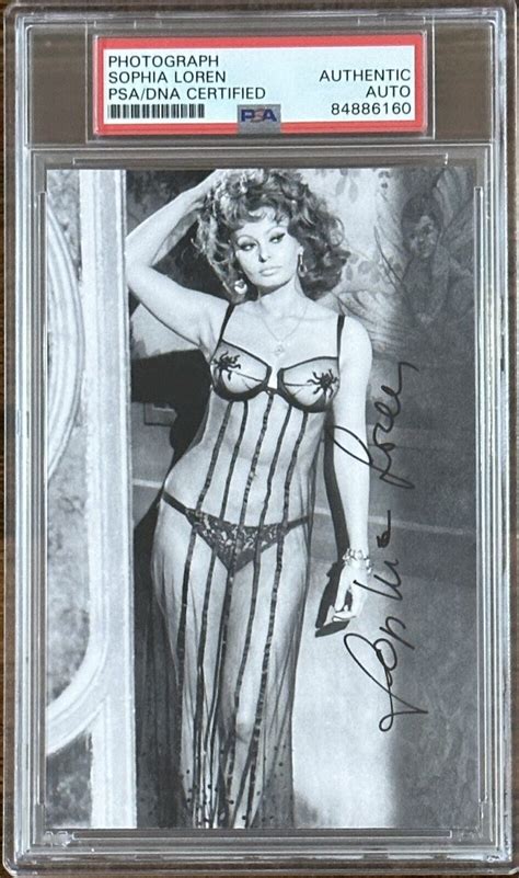 SOPHIA LOREN AUTOGRAPHED PSA DNA COA SIGNED SUPERMODEL PHOTOGRAPH SEXY