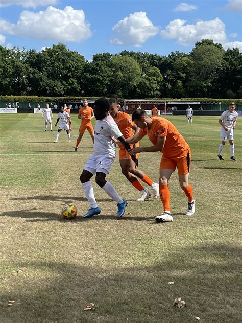 𝗛ayes Yeading United FC on Twitter 0 0 GAME UPDATE 06m