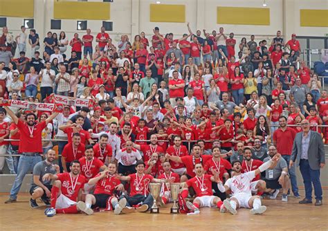 Casa do Benfica da Golegã vence Taça do Ribatejo em Futsal