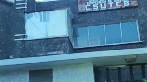 Policía resguarda instalaciones de la Csutcb en La Paz para evitar