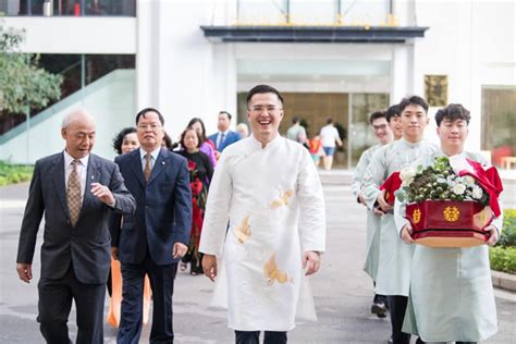 Sát ngày cưới Hoa hậu Ngọc Hân tiết lộ về chồng