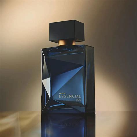 Perfume Deo Parfum Natura Essencial Oud Masculino 100ml Original