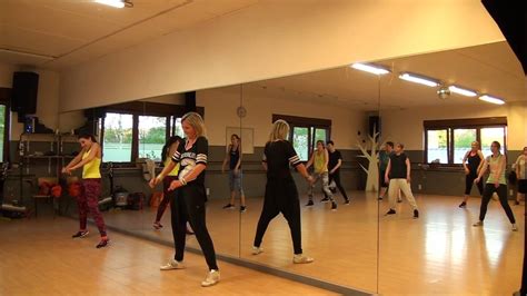Zumba à Liège cool down sia feat sean paul cheap thrills YouTube