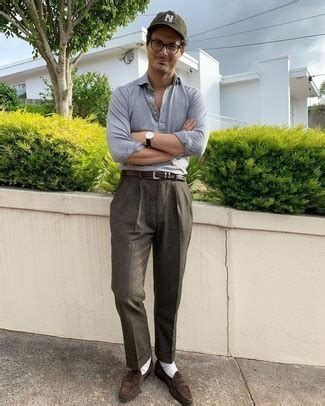 Comment porter un pantalon vert foncé pour un style elégantes 139