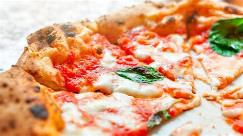 Paso A Paso C Mo Hacer La Aut Ntica Pizza A La Napolitana Con La