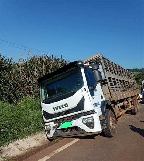 Motorista Dorme Ao Volante E Sai Da Pista Na SC 480 No Oeste
