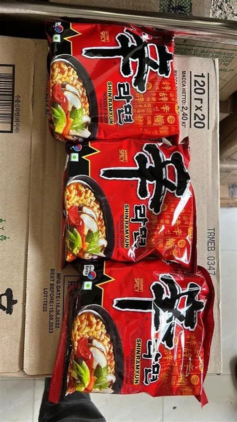 Cup Noodles Chicken Nongshim Ramyun Noodle Shin Soup Packaging Size