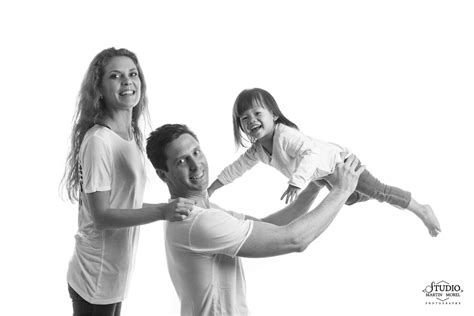 Séance photo pour une famille Studio Martin Morel