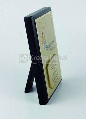 5 Ide Template Desain Plakat Akrilik Menarik Kreasi Plakat
