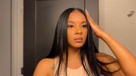 How To Natural Looking Middle Part Quick Weave DETAILED How To
