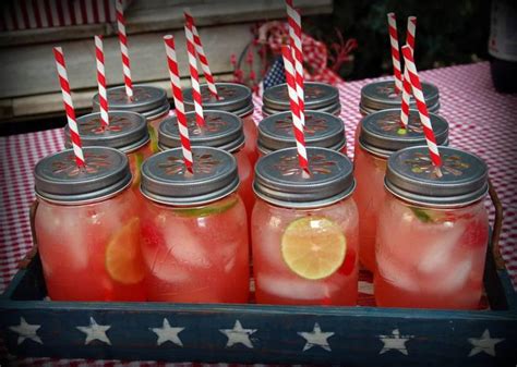 35 Stylish Mason Jar Wedding Ideas Table Decorating Ideas