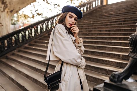 Tendances Luxe Comment Se Tenir Inform