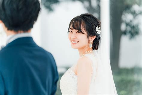自分が好きな人と結婚自分のことを好きな人と結婚どっちが幸せ 30代女性たちの実話から考える オトナンサー