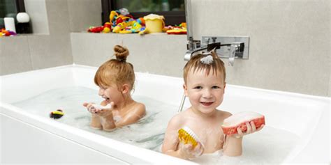 Salle De Bain Pour Enfants Douche Ou Baignoire