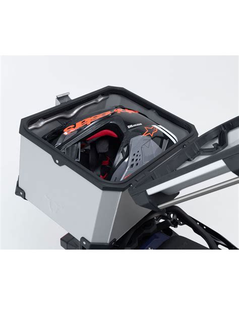 Zestaw kufer centralny czarny TRAX ADV stelaż Adventure rack SW