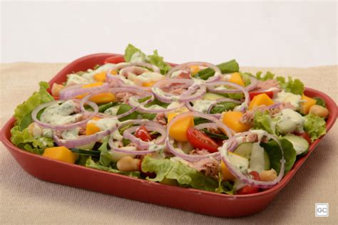 Salada completa colorida muito saudável e deliciosa Receitas
