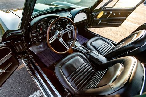 Chevrolet Corvette Sting Ray Coupe Corvsport