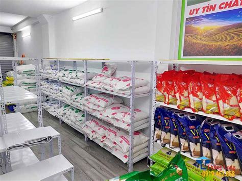 5 Mẫu kệ cửa hàng tiện lợi chất lượng giá tốt hiện nay