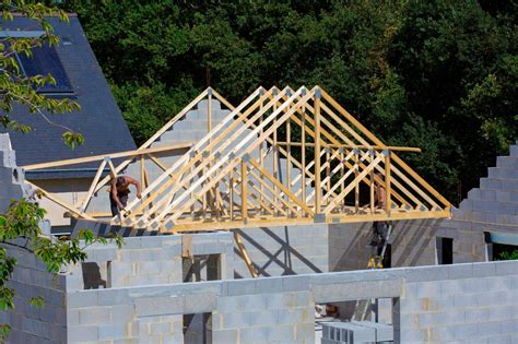 Connaître les types de charpentes Coréhome Massy Versailles