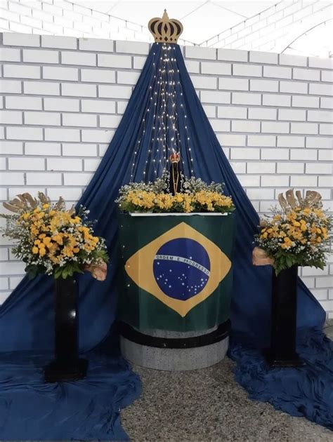 Nossa Senhora Aparecida Decora Es Do Altar Da Igreja Ornamenta O