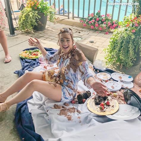 Mary Mouser Nude The Fappening Photo 1202690 FappeningBook