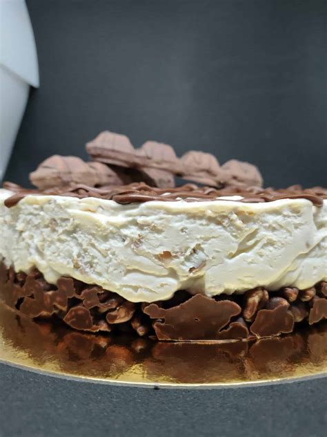 Gâteau Kinder bueno Mycake Academy