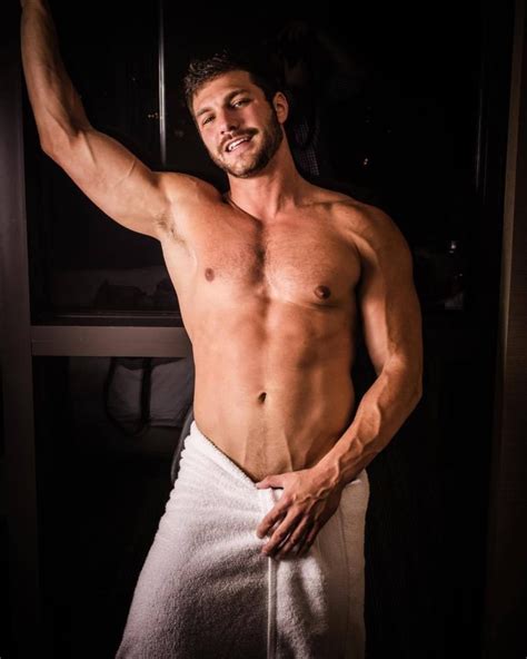 D Couvrez Qui Est Lacteur Porno Gay Le Plus Sex De