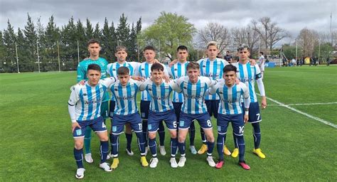 Catriel Cabellos Fue Titular En El Triunfo De Racing En La Copa