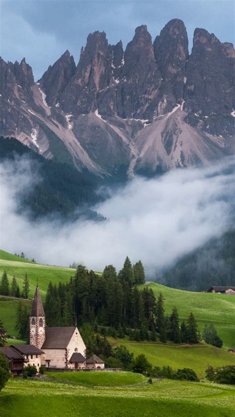 自然景观 风景名胜 阿尔卑斯山 教堂 风景壁纸壁纸 风景手机静态壁纸 风景手机壁纸下载 元气壁纸