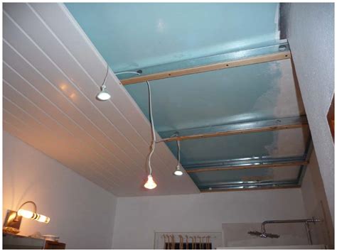 Pose D Un Faux Plafond Pvc Maison Travaux