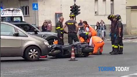 Incidente All Incrocio Tra Via Gorizia E Corso Sebastopoli A Torino