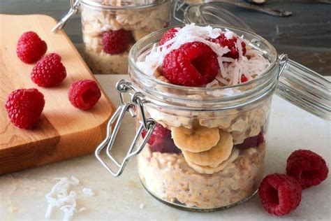 Avena con Frambuesas y Coco sin Cocción