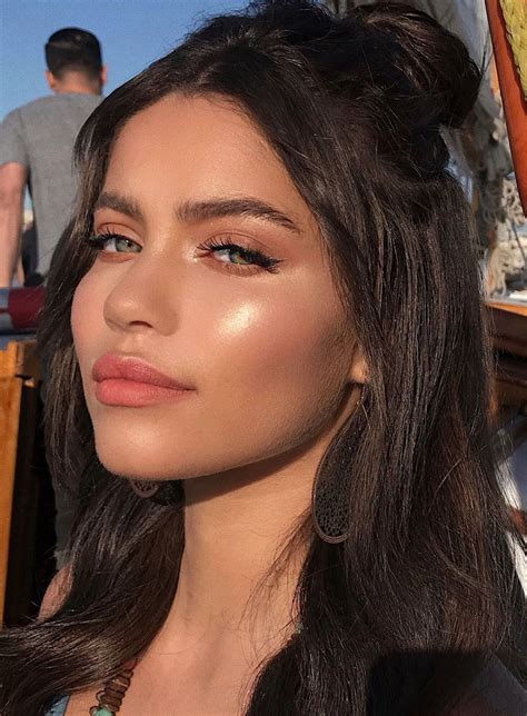 Glowy Dewy Natural Makeup Hair Style And Make UP